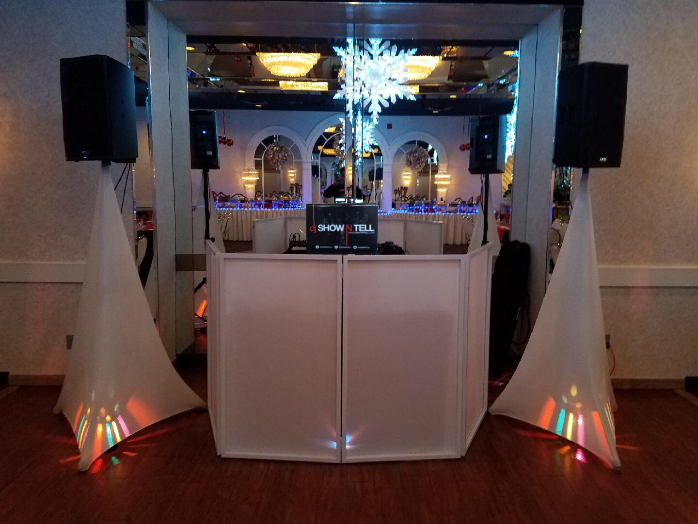 Professional, Clean Dj set up. | PARTY WITH DJ SHOW N TELL | Dj ...